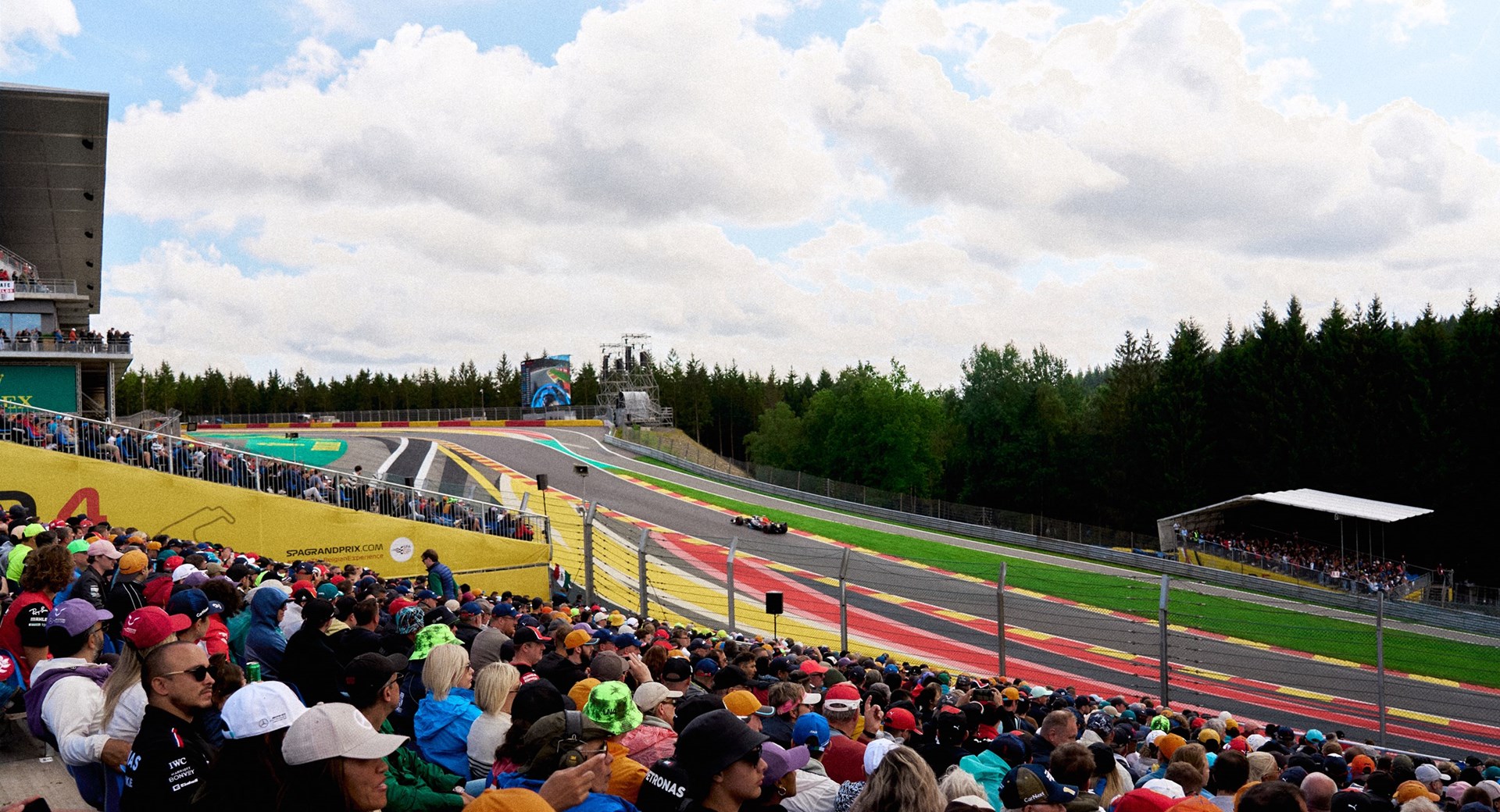 Tickets for the Formula 1 Belgian Grand-Prix of Spa : Gold 4 Eau-Rouge
